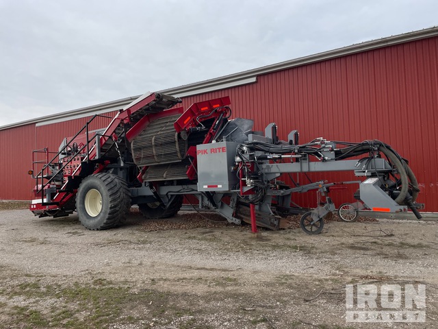 Pik Rite 3100 2-Point Cucumber Harvester in Port Lambton, Ontario ...