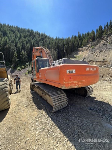 2006 Hitachi ZX330LC Tracked Excavator in Enumclaw, Washington, United ...