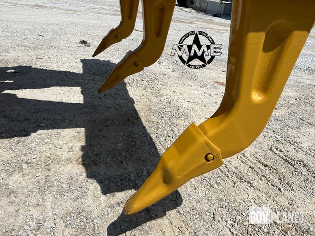 Caterpillar D7G Dozer with Cab and Ripper EX Military Machine in ...