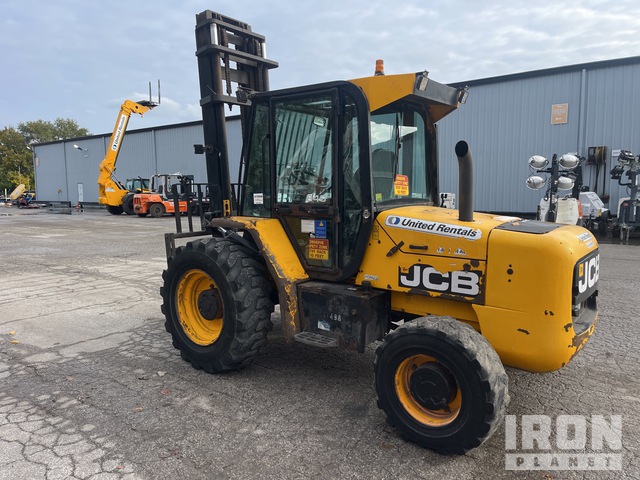2015 JCB 940-4 T4 8000 lb 4x4 Rough Terrain Forklift in East Chicago ...