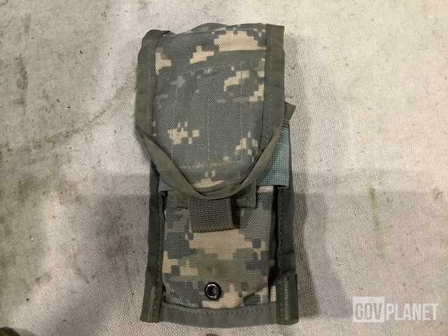 Surplus (408) M4 Two Mag Pouches, (3) Field Packs & Assorted Items in ...