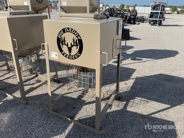 Big Daddy Feeders Corn Deer Feeder (Unused) in Lake Worth, Texas ...