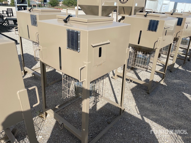 Big Daddy Feeders Corn Deer Feeder (Unused) in Lake Worth, Texas ...