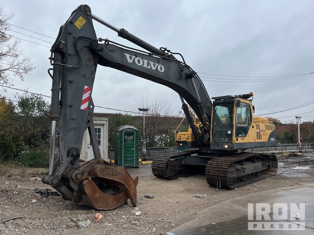 2007 Volvo EC330BLC Tracked Excavator in Wheeling, Illinois, United ...