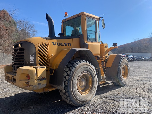 2007 Volvo L90E Wheel Loader in Pulaski, Virginia, United States ...