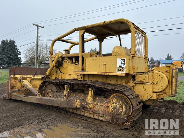 1967 Cat D7 Crawler Dozer in Kelso, Washington, United States ...