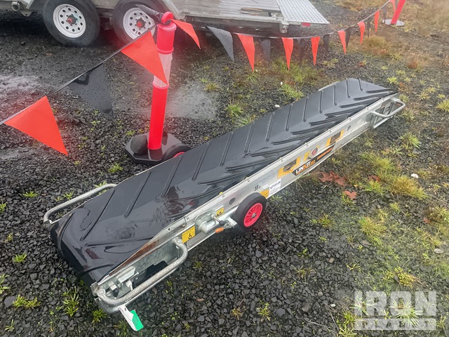 Mace Shifta Linkit 17 in x 10 ft Portable Transfer Conveyor in Chehalis ...