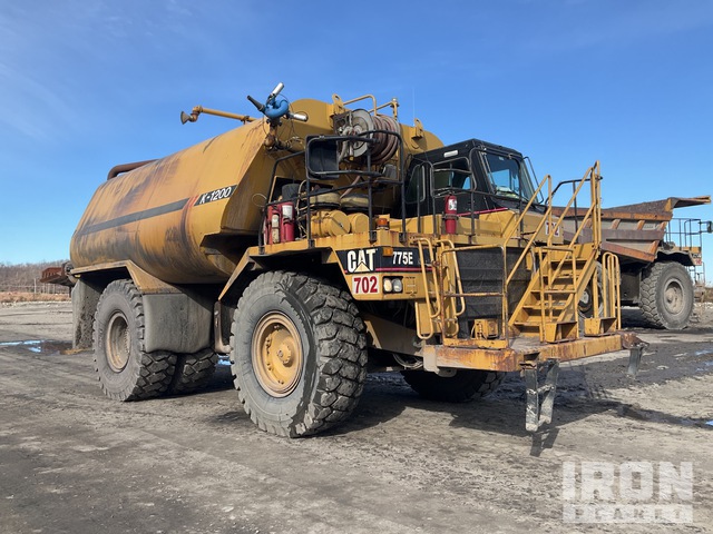 2003 Cat 775E 4x2 Water Truck in Cowen, West Virginia, United States ...