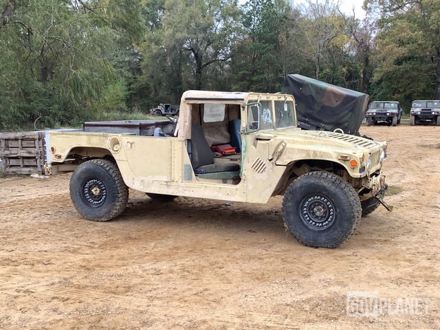 Surplus 1997 AM General M1097A2 HMMWV 2 Door Soft Top w/Truck Body in ...