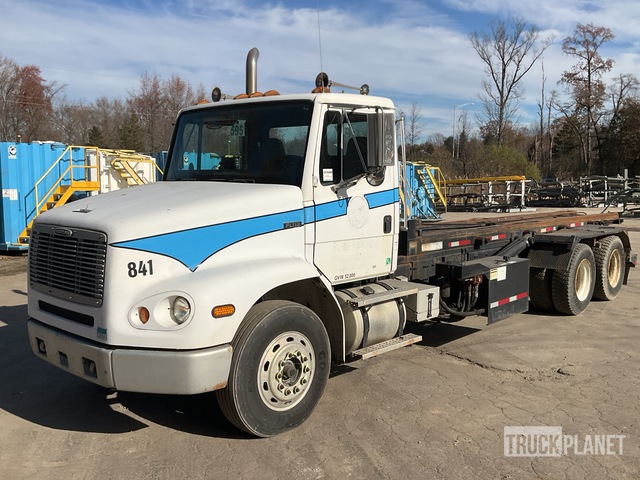 2003 Freightliner FL112 6x4 Roll-Off Truck in Monroeville, New Jersey ...