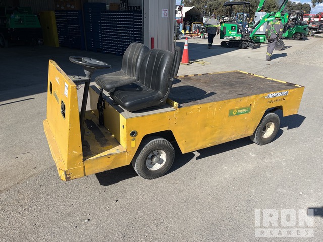 Columbia Electric Utility Cart in Woodland, California, United States ...