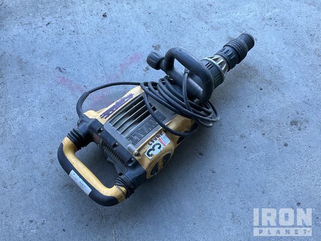 2017 Dewalt D25901K Demolition Breaker in FORTUNA, California, United ...
