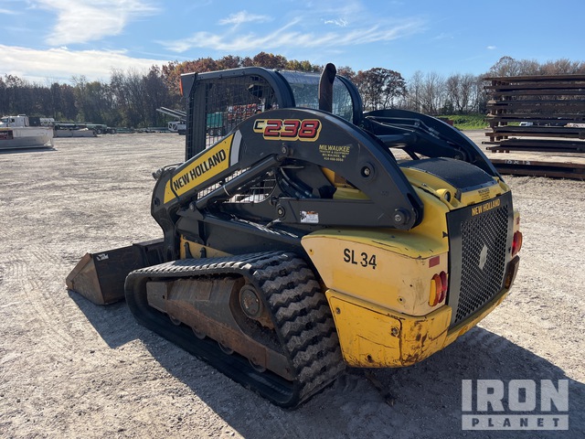 2013 New Holland C238 Compact Track Loader in New Berlin, Wisconsin ...