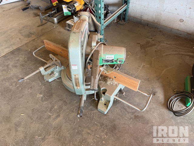 2019 Hitachi C15FB Electric Miter Saw in Woodland, California, United ...