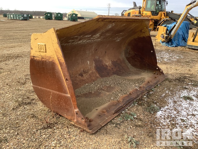 Cat 10 ft 6 in Bucket - Fits CAT 972G in Newbrook, Alberta, Canada ...