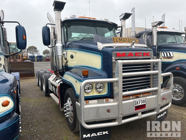 2003 Mack CL688RST Trident 8x6 tri axle Cab & Chassis in Levin, MW, New ...