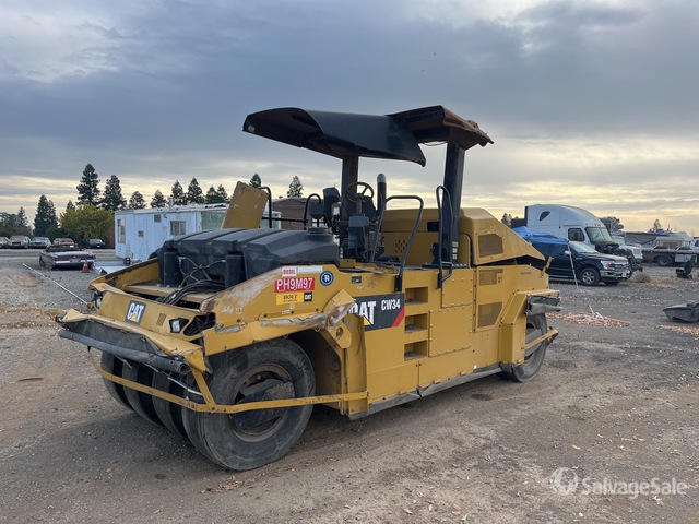 2019 Cat CW34 Pneumatic Roller (Inoperable) in Sacramento, California ...