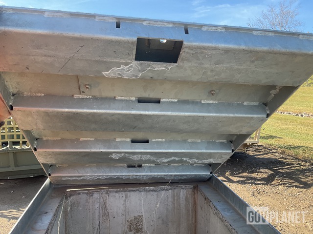 Surplus Concast Communication Stock Pull Box in South Vienna, Ohio ...