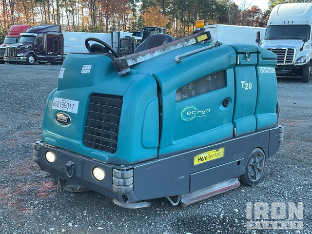 2017 (unverified) Tennant T20 Ride-On Floor Scrubber in North East ...