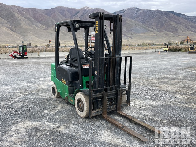 2016 Yale GTP050LXNDAE087 4450 lb Pneumatic Tire Forklift in Lake Point ...