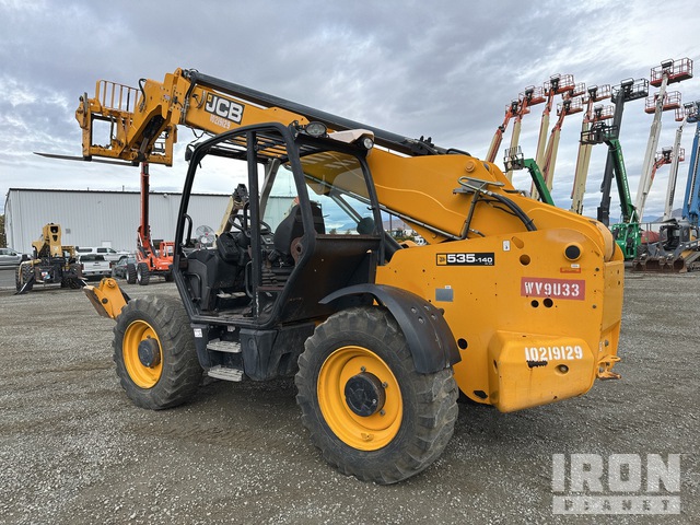 2013 JCB 535-140 Telehandler in Perris, California, United States ...