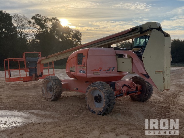 2010 JLG 600A 4WD Diesel Articulating Boom Lift in Poteet, Texas ...