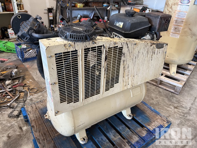 Ingersoll-Rand 2475 30 gal Air Compressor in El Dorado, Kansas, United ...