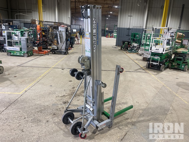 2019 Genie SLC-18 Material Hoist in Mount Prospect, Illinois, United ...