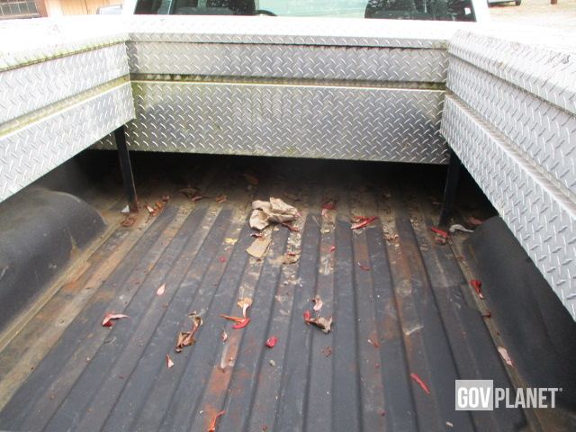 2011 GMC Sierra extended cab 2500HD 2 Wheel drive. 3 aluminum tool ...