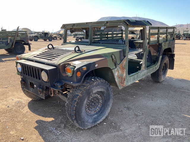 Surplus AM General M1152A1 HMMWV 2 Door Hard Top w/Truck Body in Yermo ...