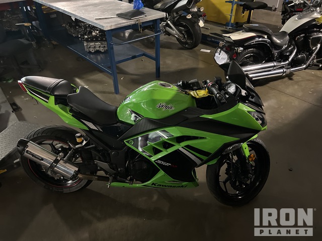 2014 Kawasaki Ninja EX300-B Sport Bike in Ormond Beach, Florida, United ...