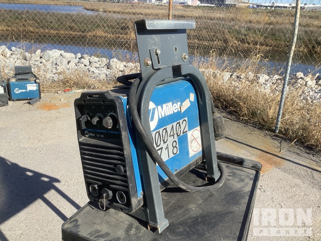 2015 Miller CST-280 Multi-Process Electric Welder in Altoona, Iowa ...