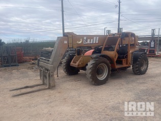 2004 Lull 944E-42 Telehandler in Wichita Falls, Texas, United States ...