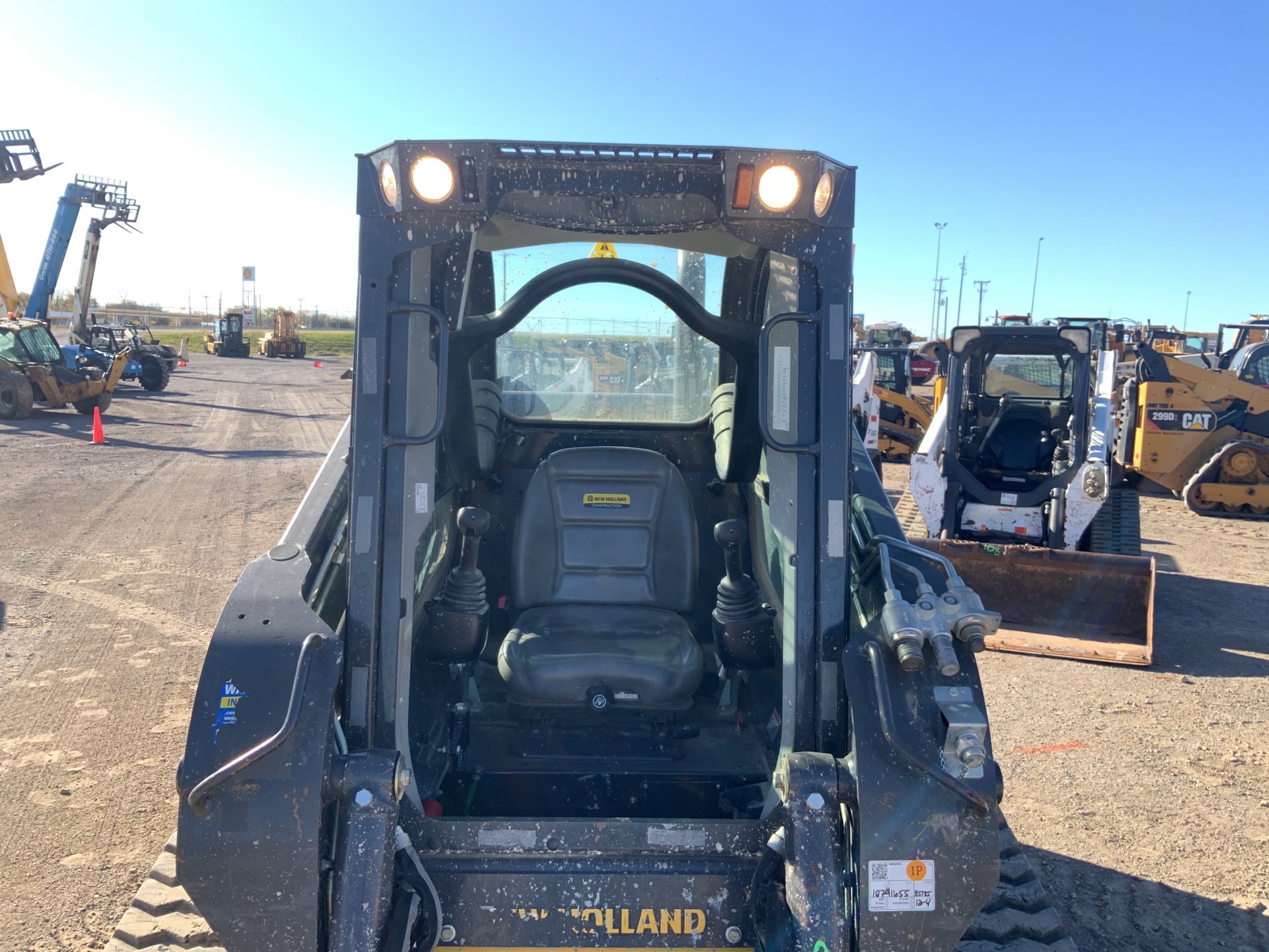 2021 New Holland C332 | Wells Fargo