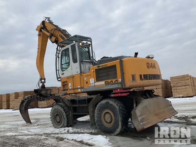 2011 Liebherr A944 C-HD Wheel Material Handler in Ashland, Maine ...