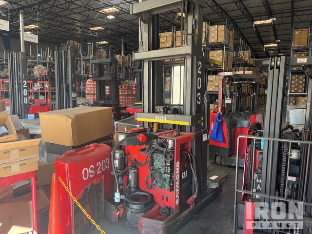 Raymond EASI-OPC30TT 3000 lb Order Picker in Ontario, California ...