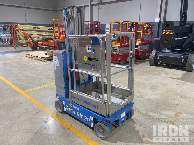 2015 Genie GR20 Electric Vertical Mast Lift in Sugar Grove, Illinois ...