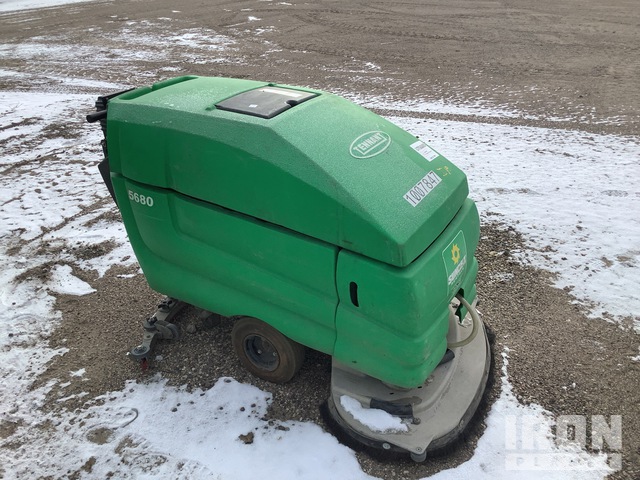 2017 Tennant 5680 Walk-Behind Electric Floor Scrubber in Medford ...