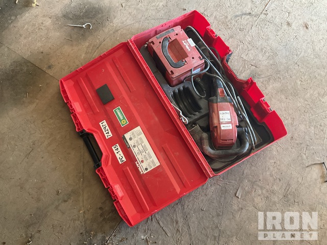 2015 Hilti DG150 Electirc Concrete Grinder in BEAVERCREEK, Ohio, United ...