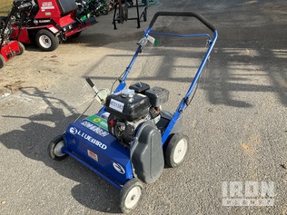 2013 BlueBird 968999441 Seeder in SICKLERVILLE, New Jersey, United ...