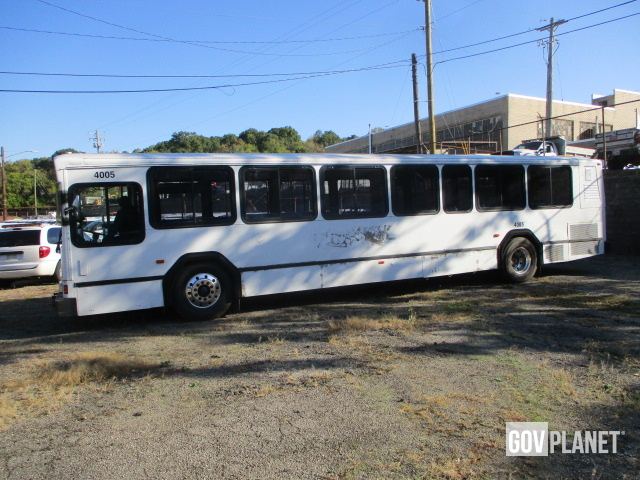2004 Gillig C21 Phantom Bus in Cincinnati, Ohio, United States ...