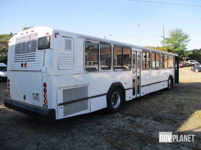 2004 Gillig C21 Phantom Bus in Cincinnati, Ohio, United States ...
