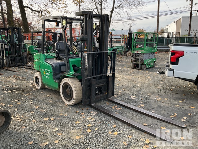 2014 Mitsubishi FG30N 5500 lb 4x2 Pneumatic Tire Forklift in Carlstadt ...