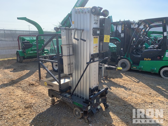 2015 JLG 30AM Vertical Mast Lift in Roanoke, Virginia, United States ...