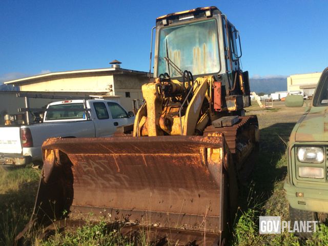 Surplus John Deere 655C Series II Crawler Loader in McBh Kaneohe Bay ...