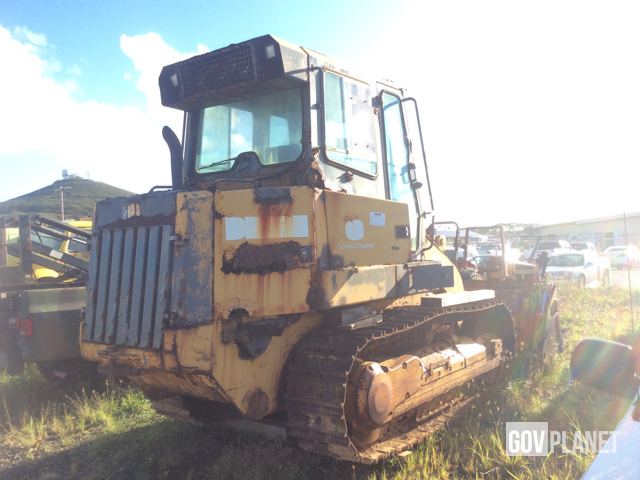 Surplus John Deere 655C Series II Crawler Loader in McBh Kaneohe Bay ...