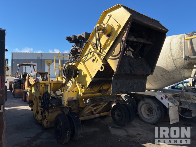 2015 Bomag MS4 Wheel Asphalt Transfer Machine in Wichita, Kansas ...