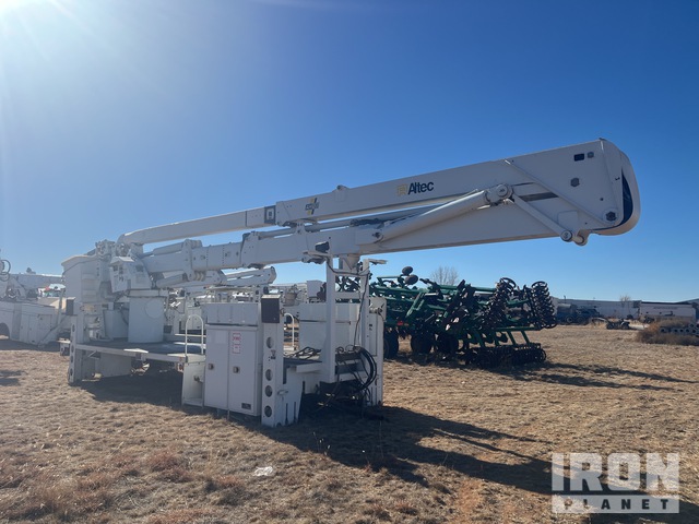 Altec Bucket Truck Body in Dalhart, Texas, United States (TruckPlanet ...