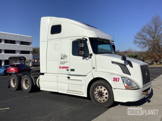2016 Volvo VNL 6x4 T/A Sleeper Truck Tractor in Oneida, Tennessee ...