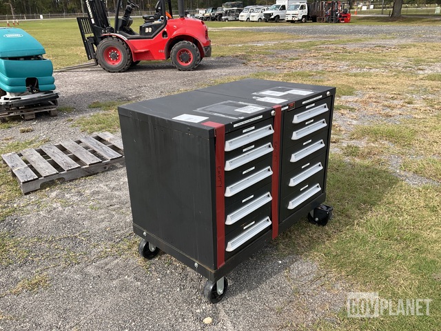 Surplus Lyon Tool Box in Lake Butler, Florida, United States (GovPlanet ...